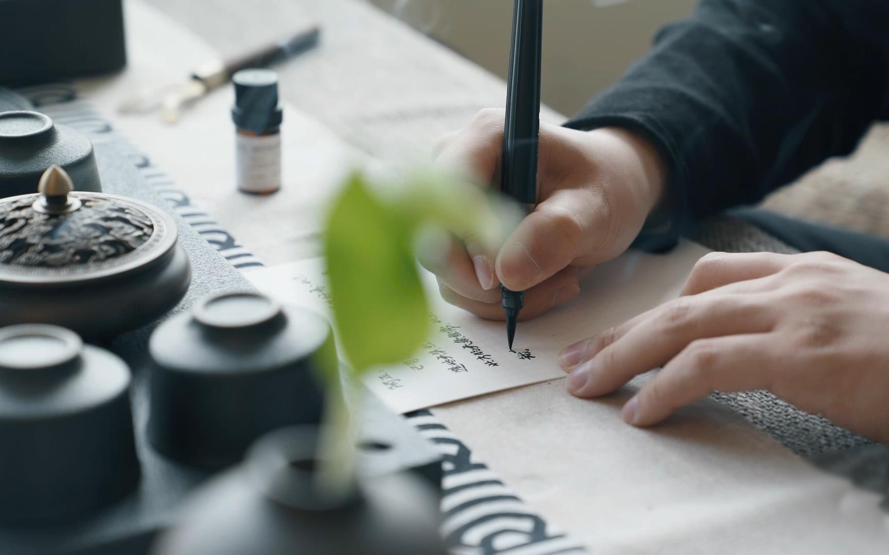 尚巍手书,象形字的设计美学先锋,手写字体行业的开拓者!