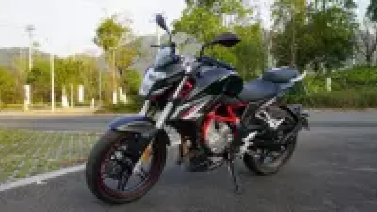 无痕测车第31期: 隆鑫无极300R测评, 一般