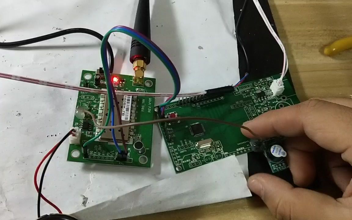 Stm32单片机楼宇小区门禁呼叫对讲机室内外通话访客留言机系统设