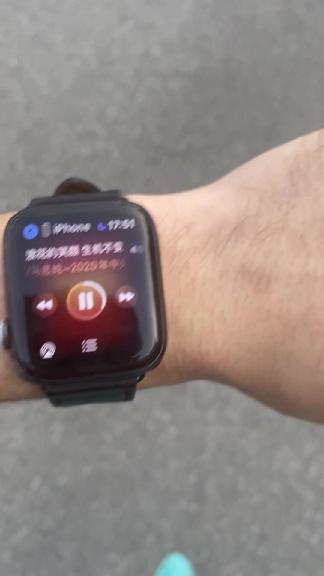 用Apple Watch听歌也能看滚动歌词?是的!跑步时配合AirPods Pro还有...