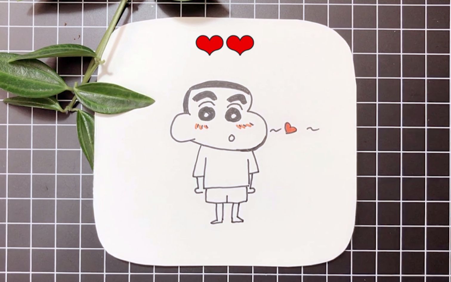 教大家画蜡笔小新,超简单哦~