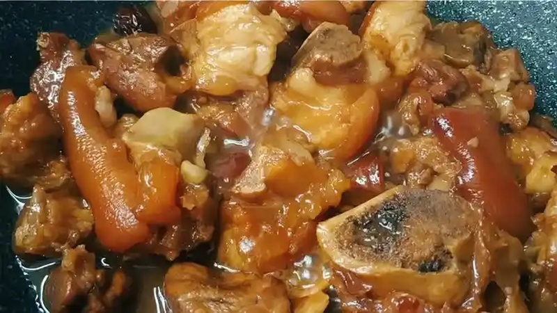 食欲燃烧,酸甜猪脚的家常做法,香而不腻