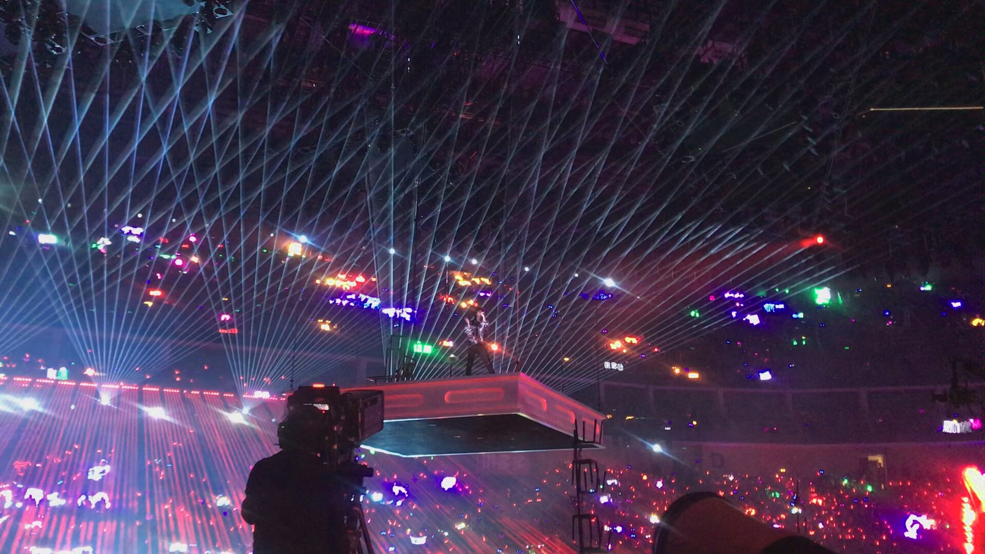 华晨宇湖南卫视跨年不完整视频