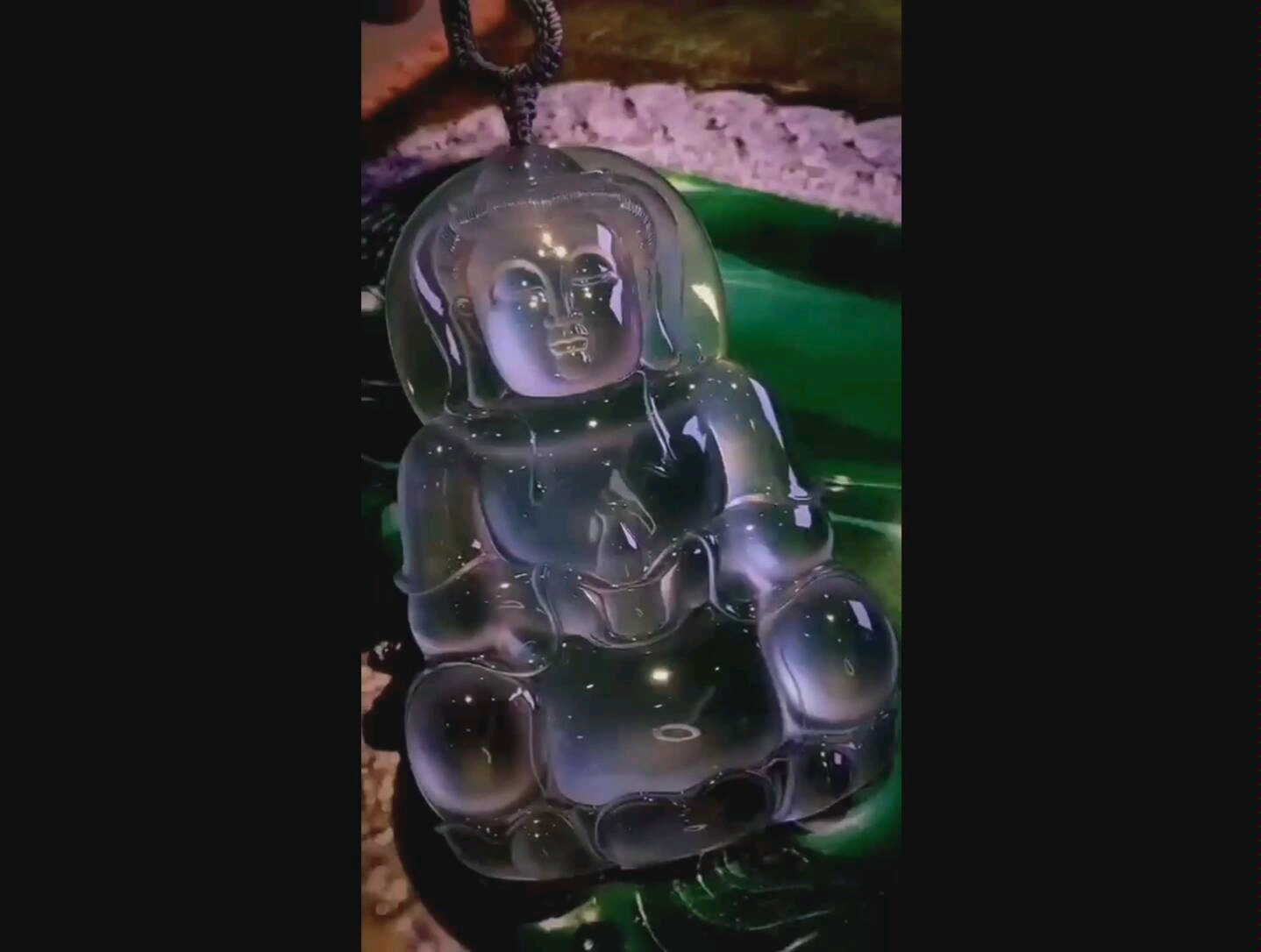什么是玻璃种翡翠？