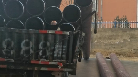 无缝钢管装车注意安全