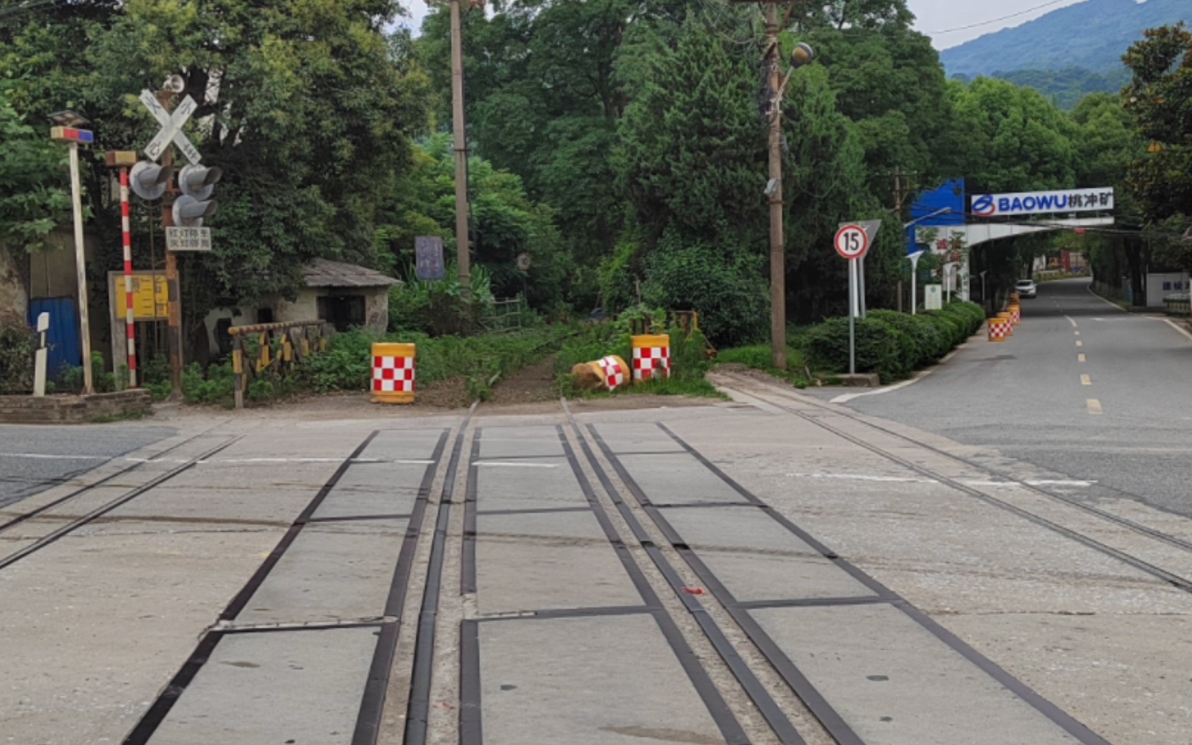 中国大陆现存唯一开普轨距(1067)的铁路——桃荻窄轨铁路废弃后的探访