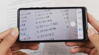手机有了这功能,检查孩子作业再也不麻烦了,一秒钟就能知道对错
