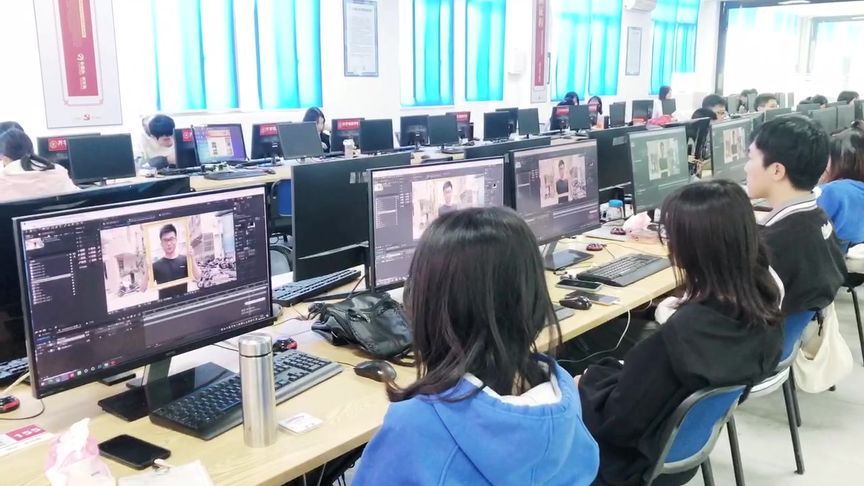 今天老师讲解AE课程- 四点跟踪之相框跟踪。零基础AE全面教学
