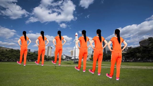 适合饭后减肥运动操,简单易学,跟着流行的舞曲舞起来吧