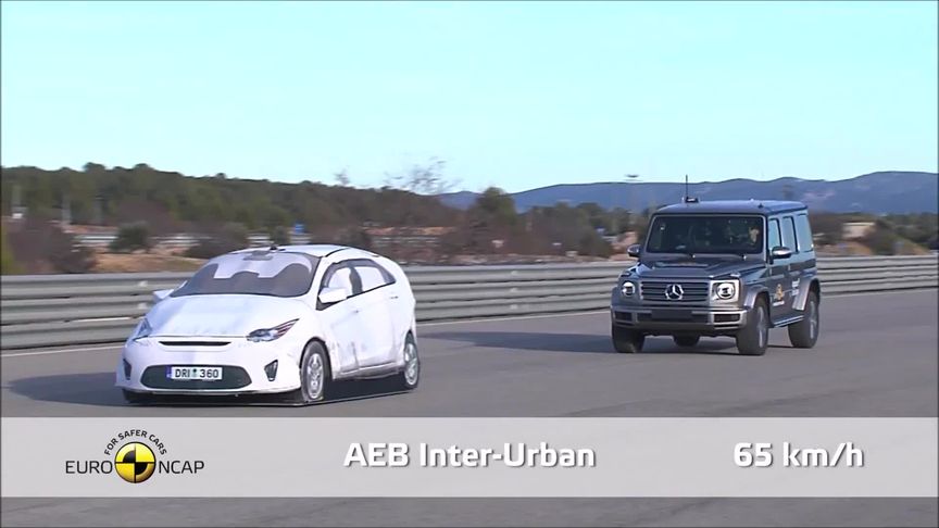 2019奔驰大G-CLASS 碰撞测试 不愧为奔驰最强越野车,安全性太好