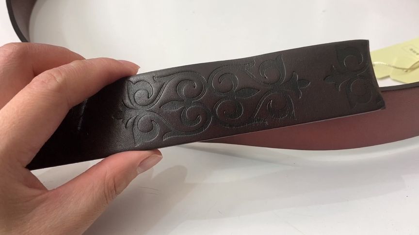注意:二层皮不是真皮!两招教您轻松鉴别头层牛皮