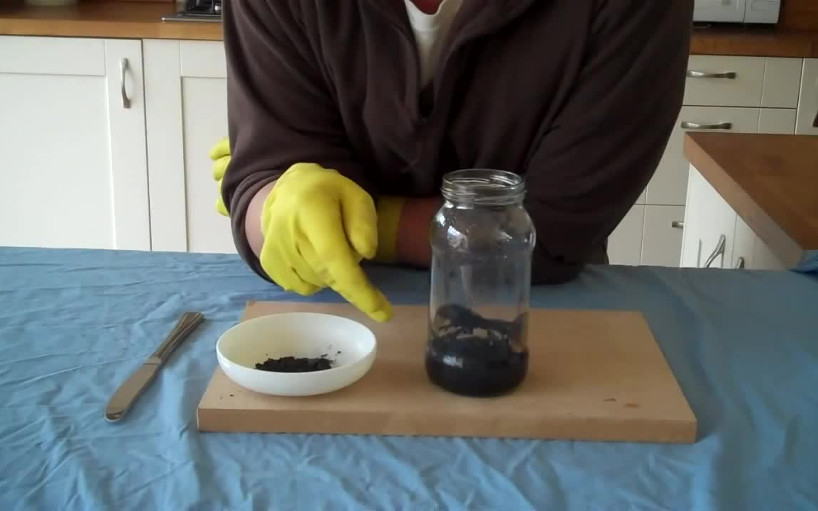 超级简单的制备石墨烯方法