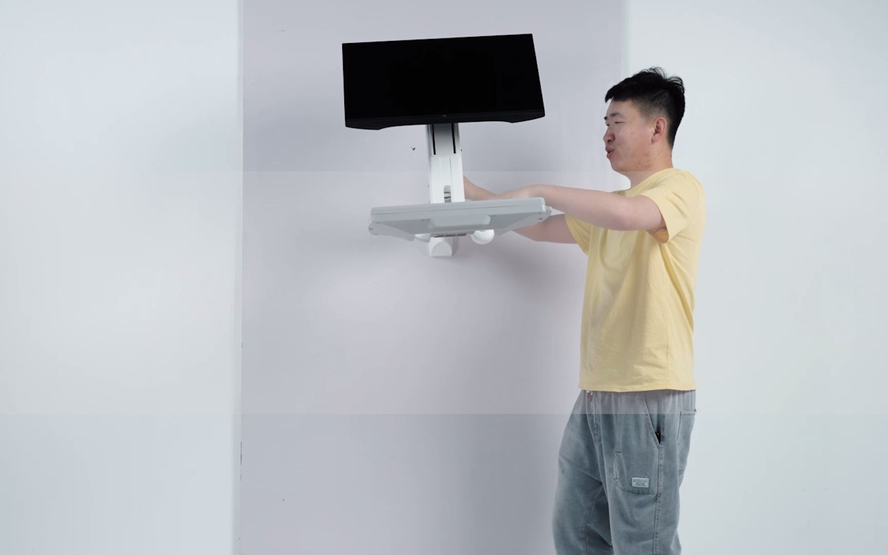 应用于医院工作台、麻醉机、数控机床或移动工作台的显示器支架挂架...