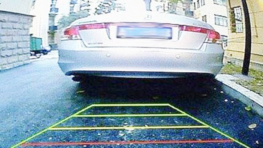 原来倒车影像是要这样用,开了几年车真是白开了,今天才真懂