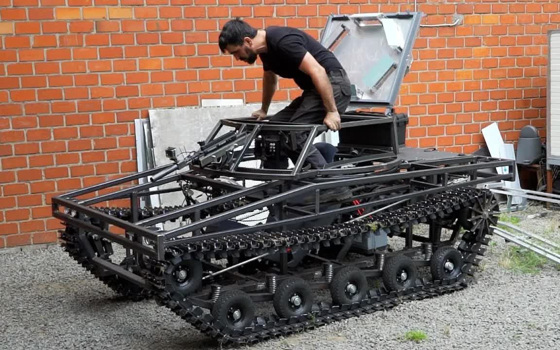 国外父亲的儿童节礼物 I built a TANK for my son - Inspired by World of ...