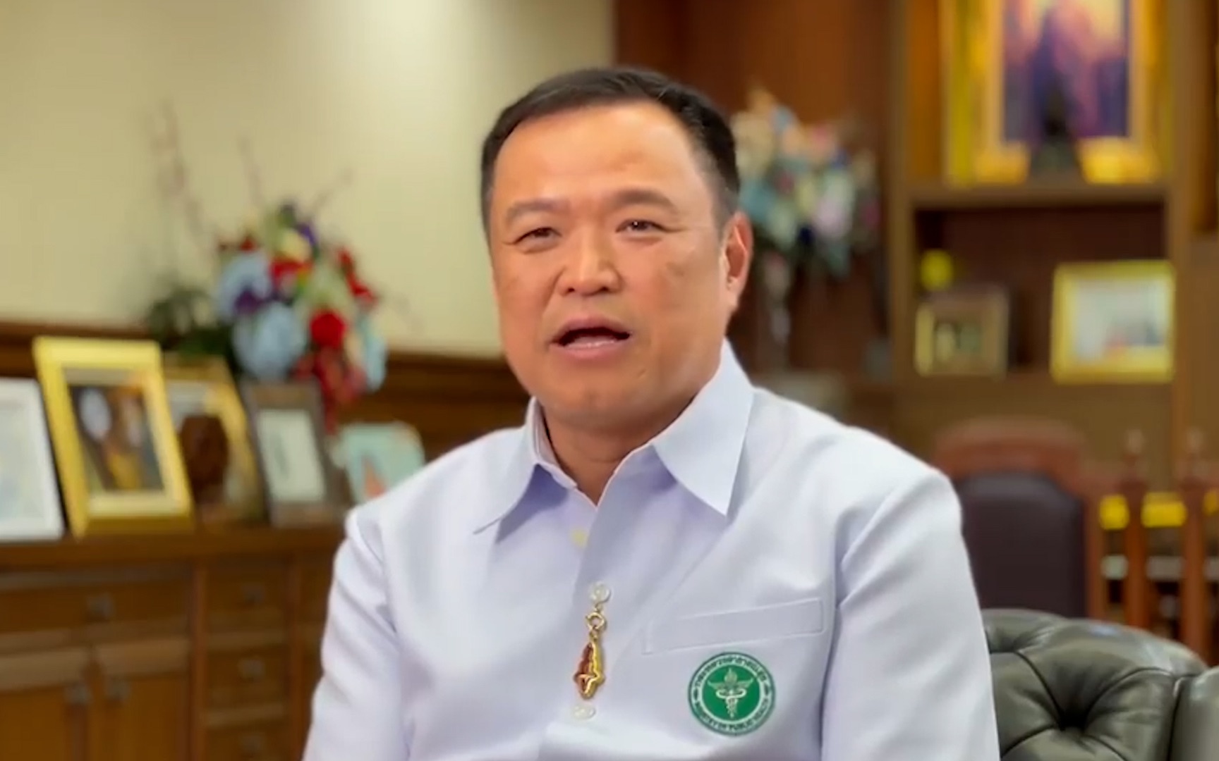 泰国副总理用中文拜年邀约中国游客赴泰旅游:泰国人都爱中国朋友