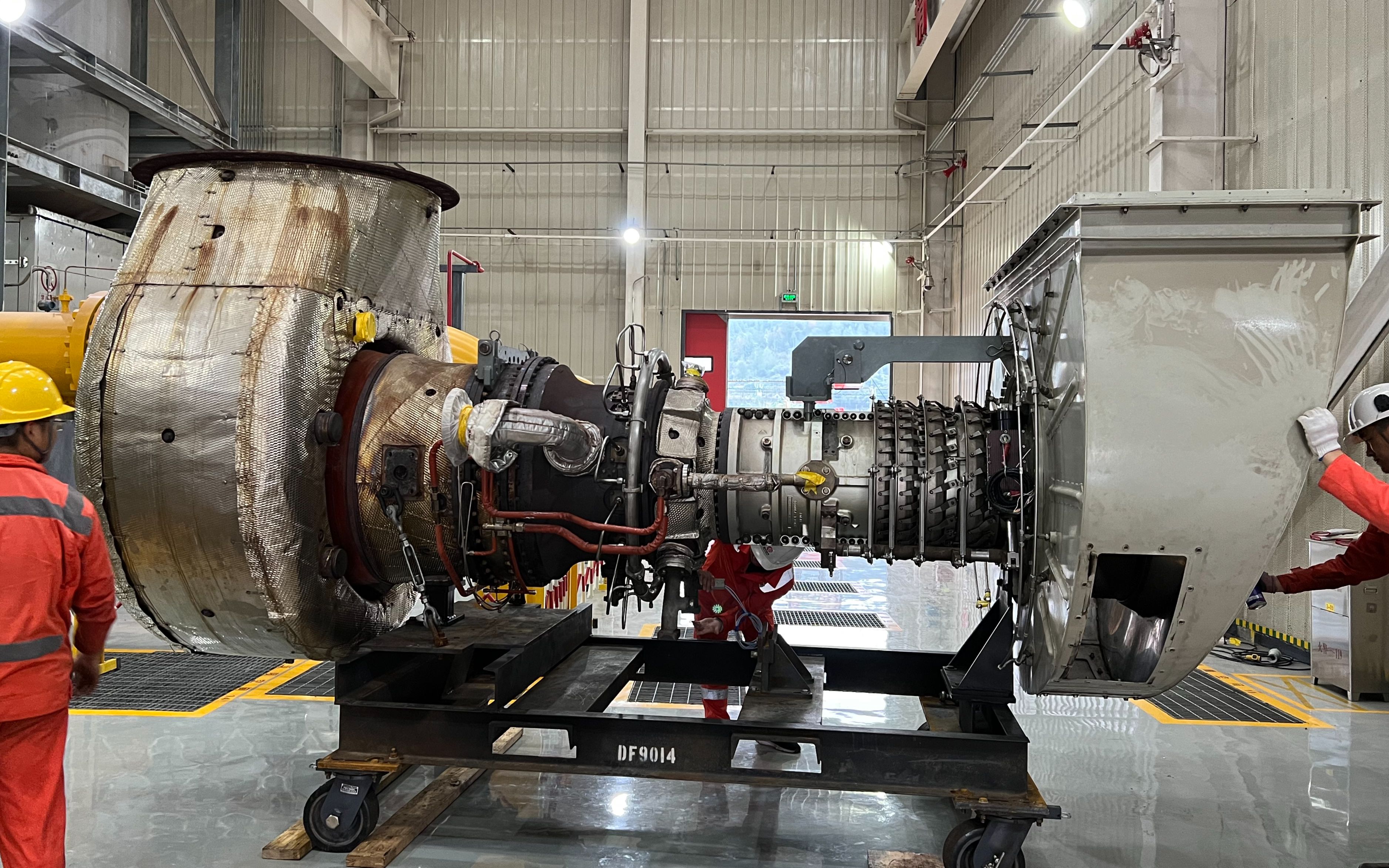...两千万! - 拆除10000马力的美国原装进口燃气轮机 Solar T70 CS发动机