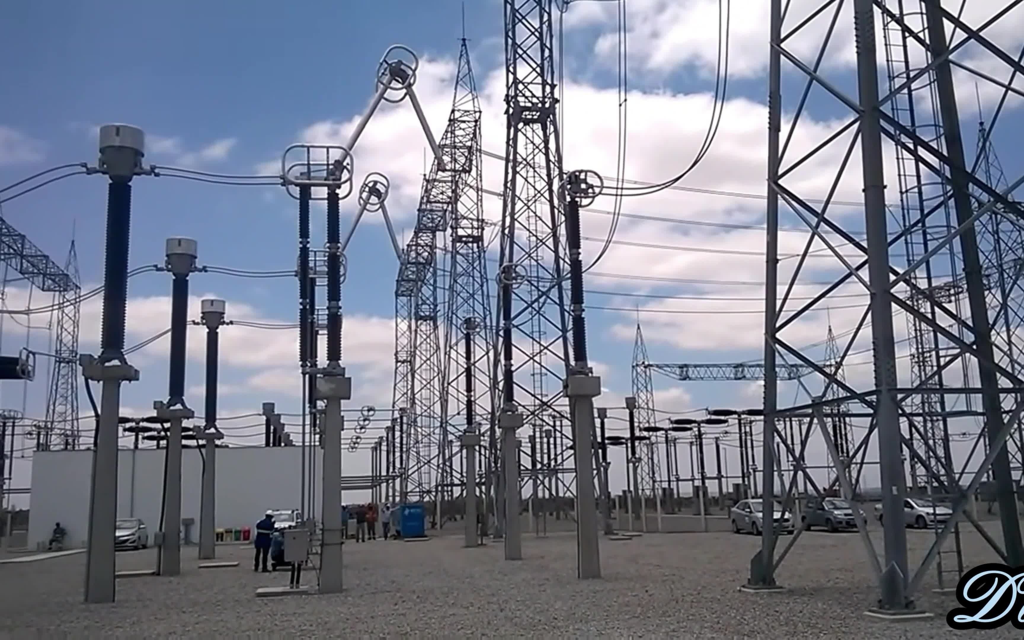 ...超燃、难得一见、欢迎围观!电气危险猛于虎、需常思安全、警钟长鸣