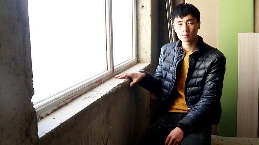 窗台要不要安装窗台板,用窗套直接做不行吗?小伙讲解的很清楚