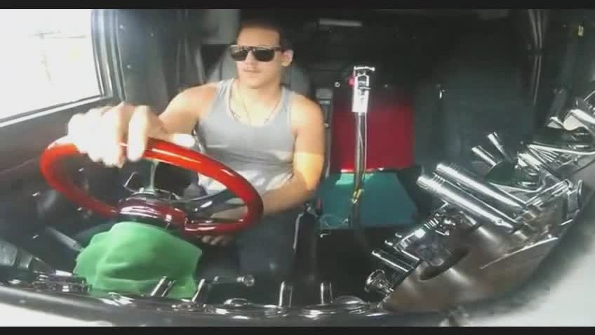 驾驶一辆13档变速箱的卡车!看看司机是怎么换挡的