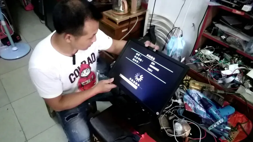 手把手教你换显示器LED灯条,修复之后完美