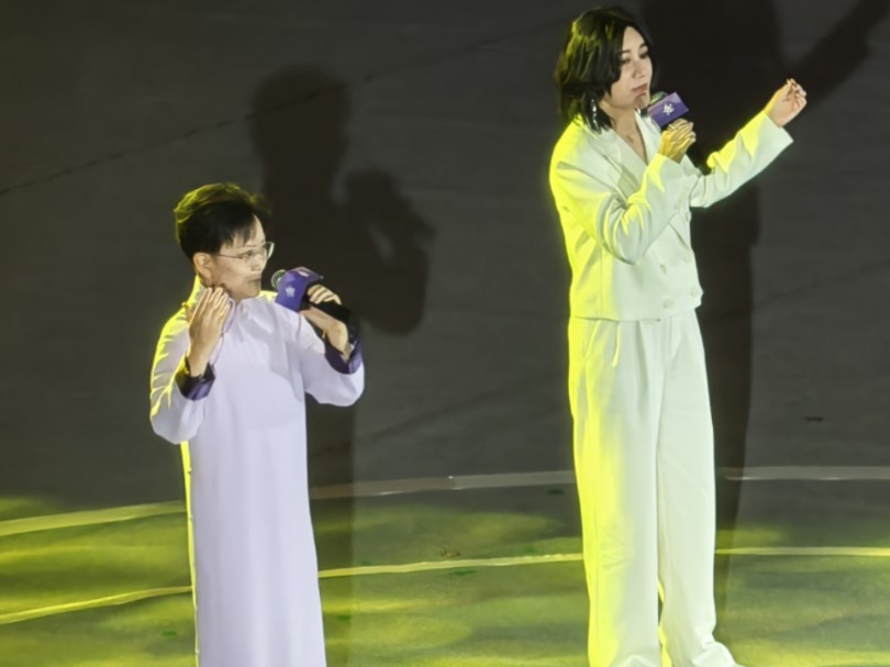 ...王佩瑜×尚雯婕共谱青春华章,传统与现代的艺术碰撞等你来见证!