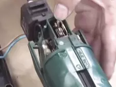 正确使用角磨机