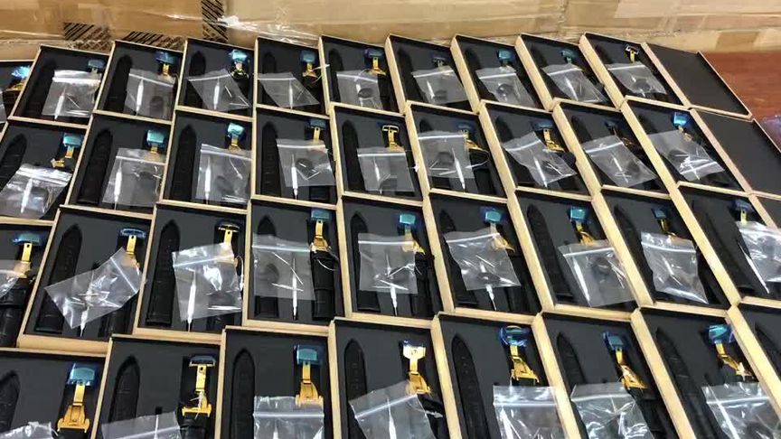 早安,各种款式表带钢带蝴蝶扣鳄鱼皮表带都有哦,要来商品橱窗滴