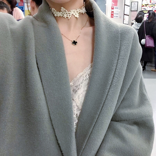 桃太娘的红小花 