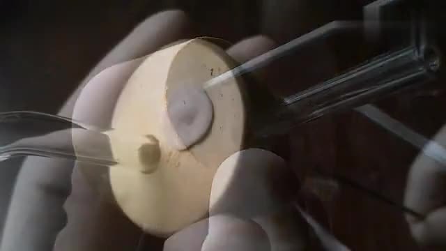 用红磷测定氧气占空气的含量.