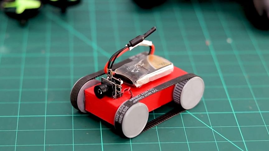 3D打印DIY迷你履带车模型,看机械牛人造缩小版全地形营救履带车