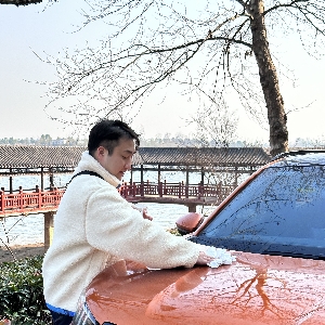 终极咸蛋晖 