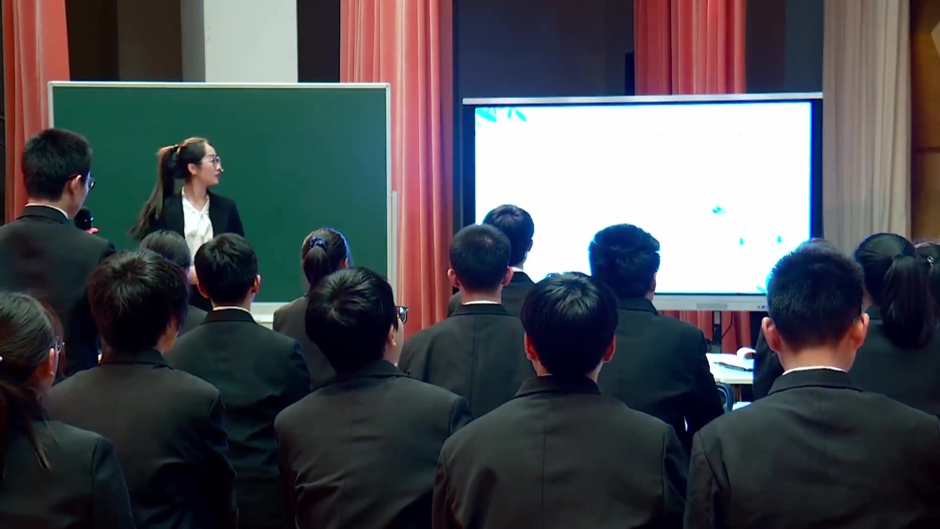 加强单元设计,重视评价研究:解三角形 上海市大同中学