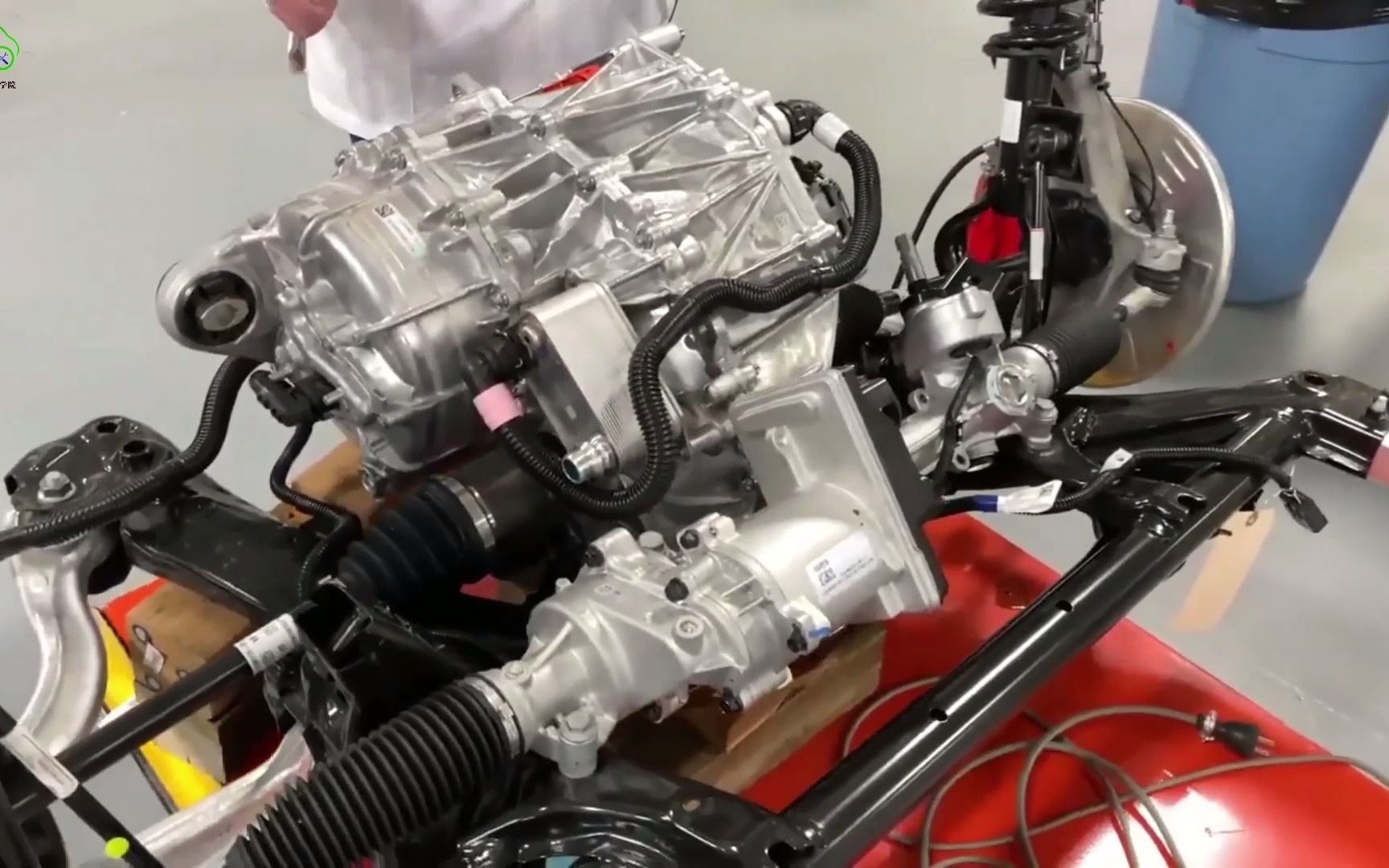 特斯拉 Tesla Model Y快充、三合一电驱动维修讲解—新能源汽车维修...