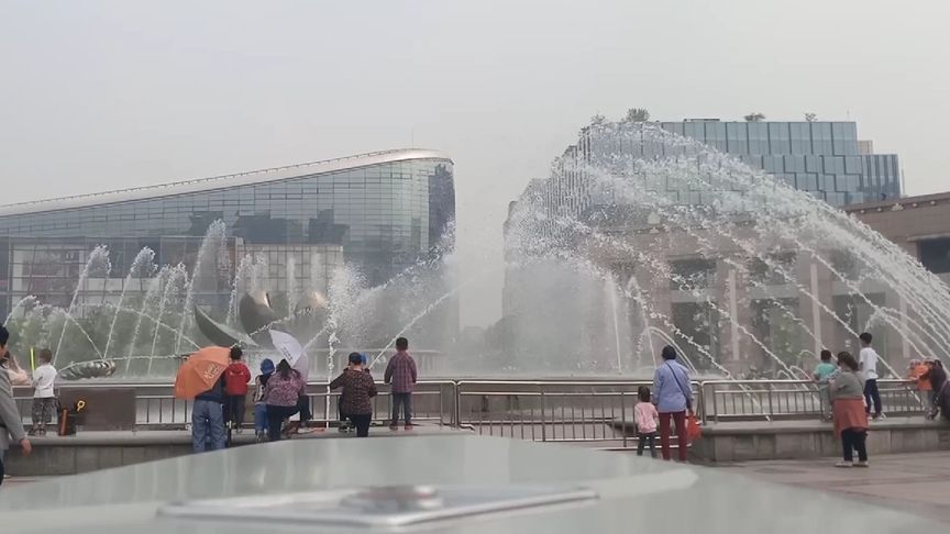 济南音乐喷泉,济南泉城的标志