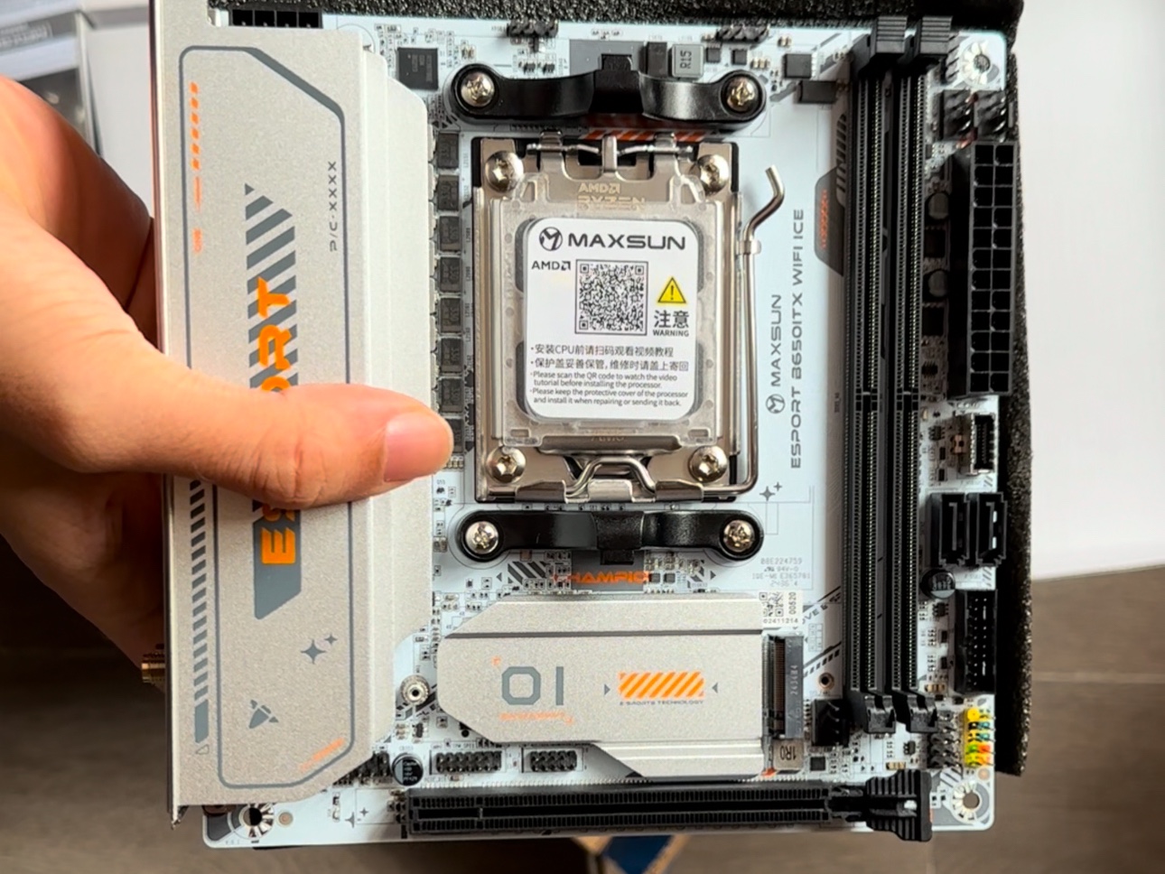 铭瑄B650I使用体验和设置BIOS分享