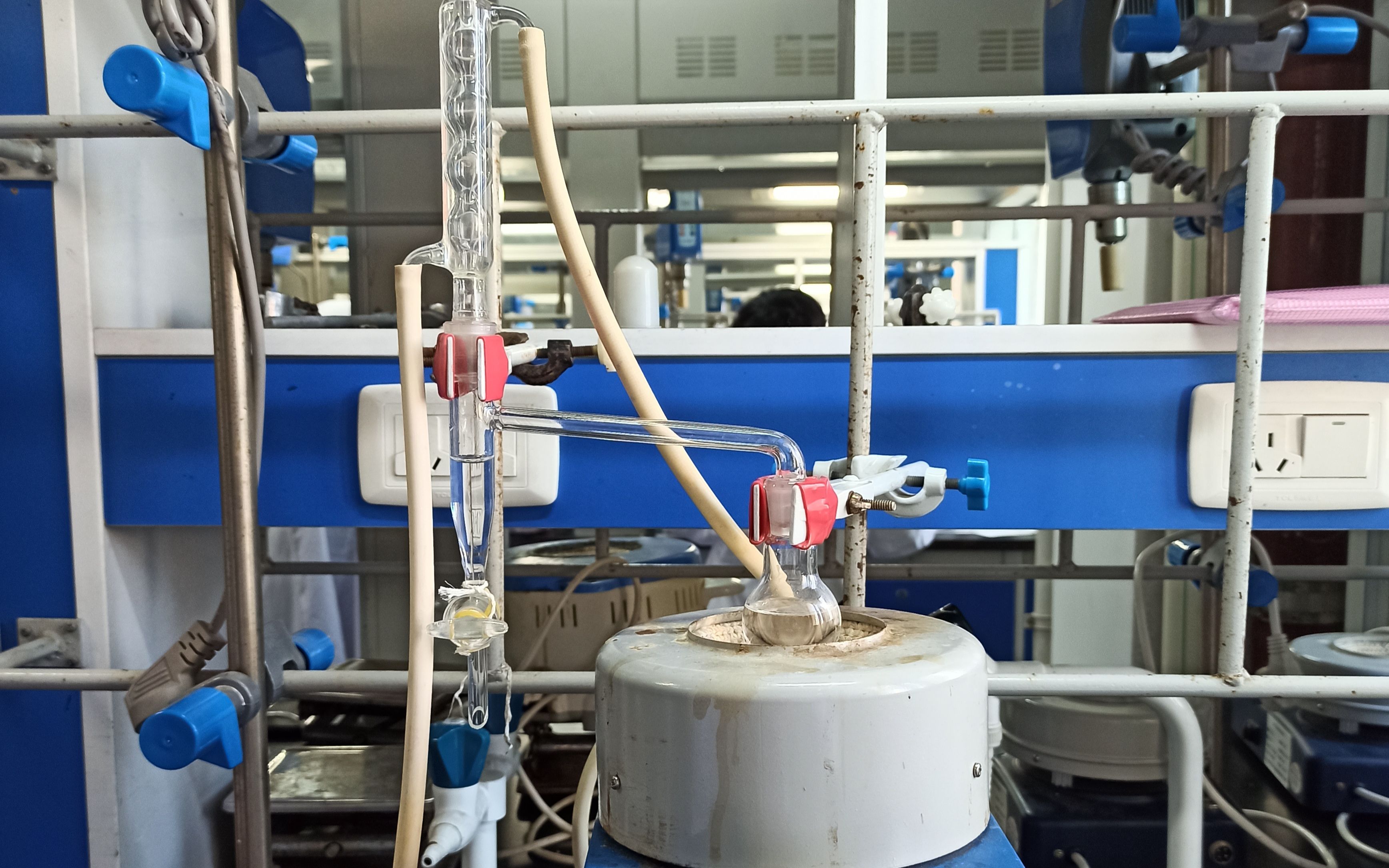 乙酸正丁酯的制备——分水器的使用