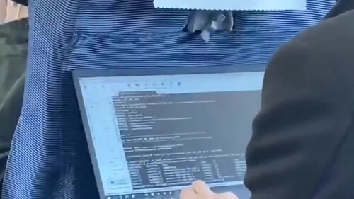 真是让人头大啊,小哥哥在编写什么程序,代码表示真的看不懂!