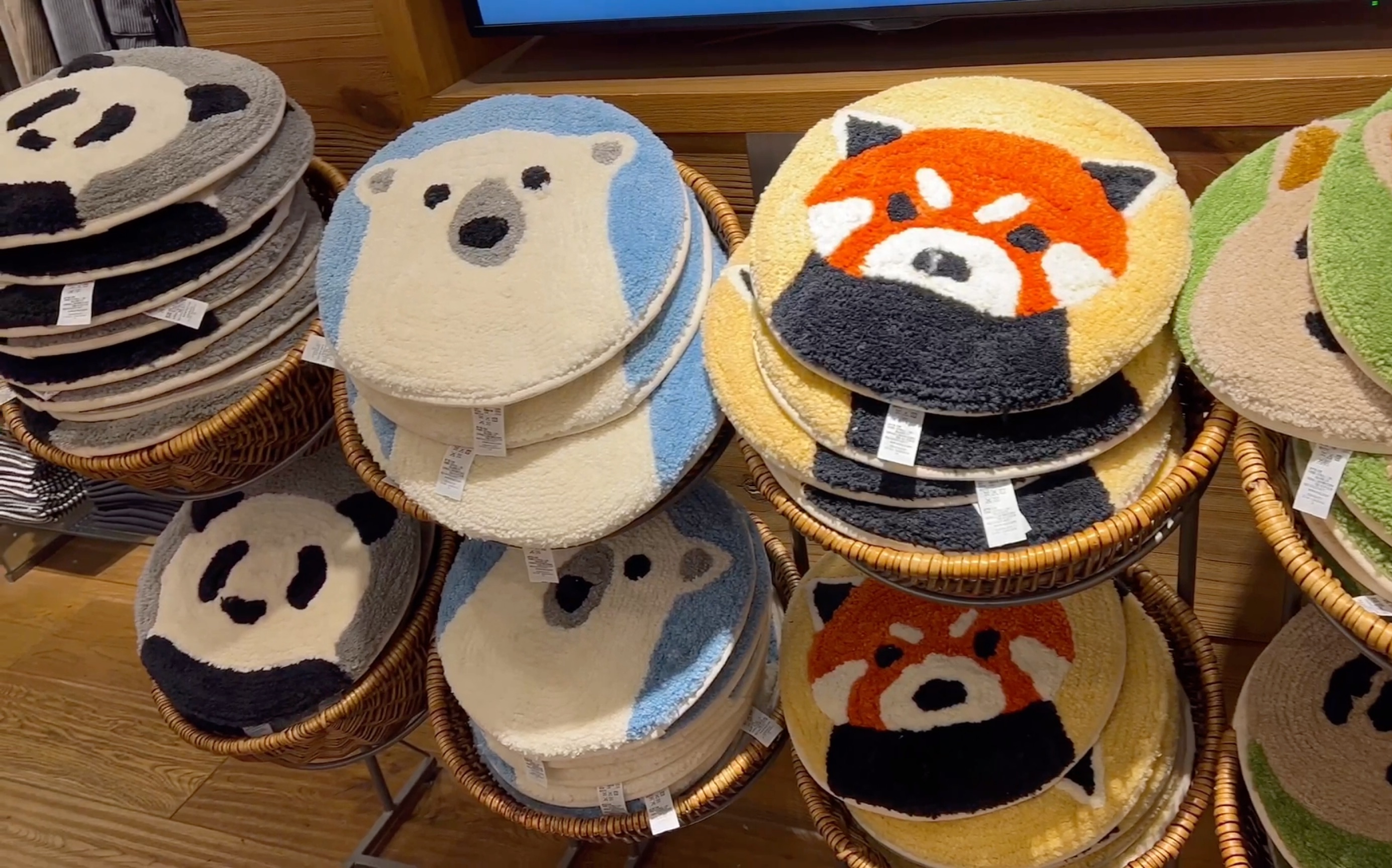 VLOG 6 搬家啦/和朋友吃寿司/寻找一个人生活的快乐秘诀之一