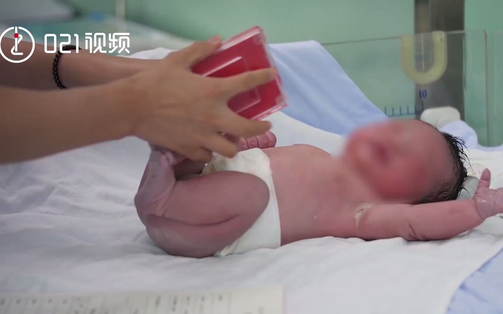 男性育儿假是否有必要【上海拟建议夫妻共用育儿假,上海拟建议男性...