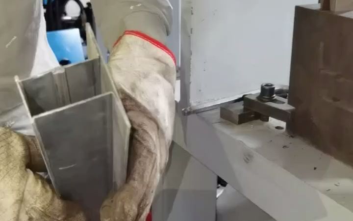 异型管切缺口没毛刺不变形