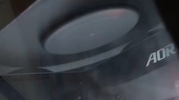 给电脑主机加装了一个工业级的散热风扇,开机这是要起飞了!