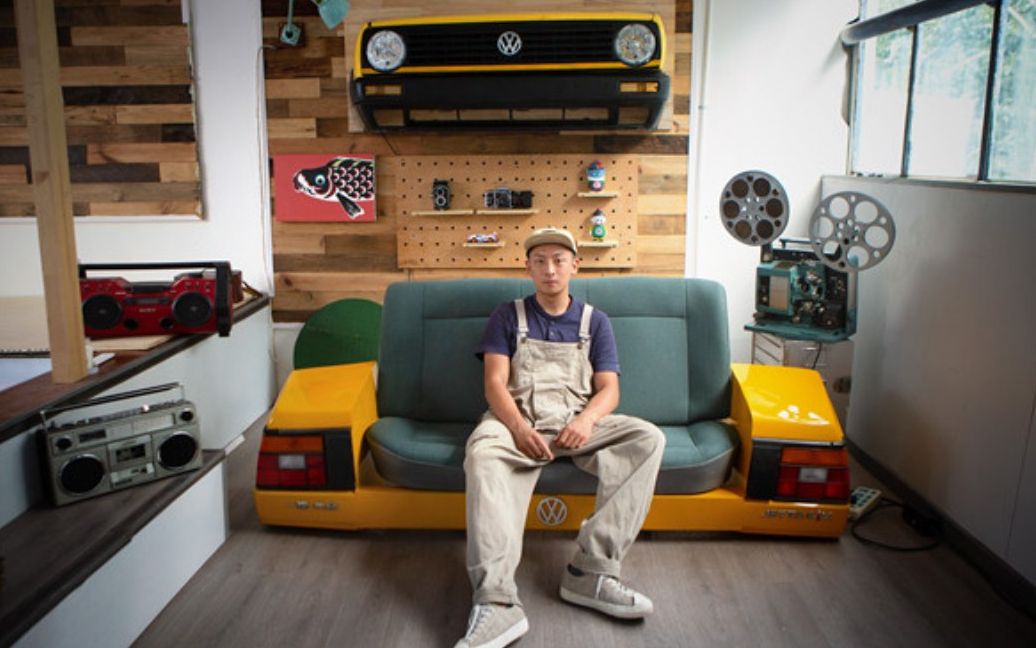 排气管改成加湿器?他用废车零件把家做成蒸汽朋克风