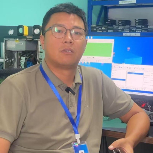 资深硬盘工程师老邓 