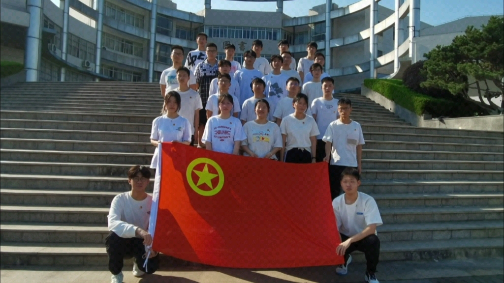 喜迎二十大,唱红色经典《跟党走》!