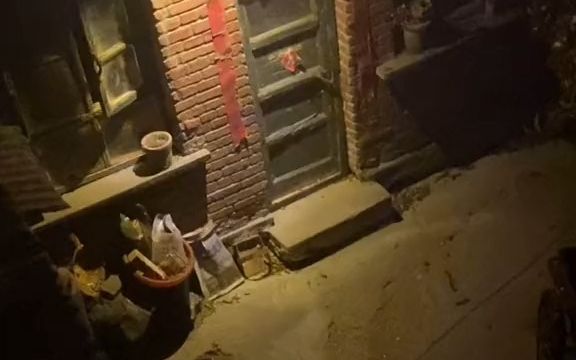 【微缩模型】如果要做一个缩小20倍的模型,灯的瓦数也要相应的缩小...
