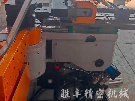 全自动弯框机是镜框灯框工厂的得力小助手#灯框型材 #全自动弯管 #...
