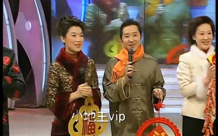 04河北晚会 主持群开场 看有你认识的不?