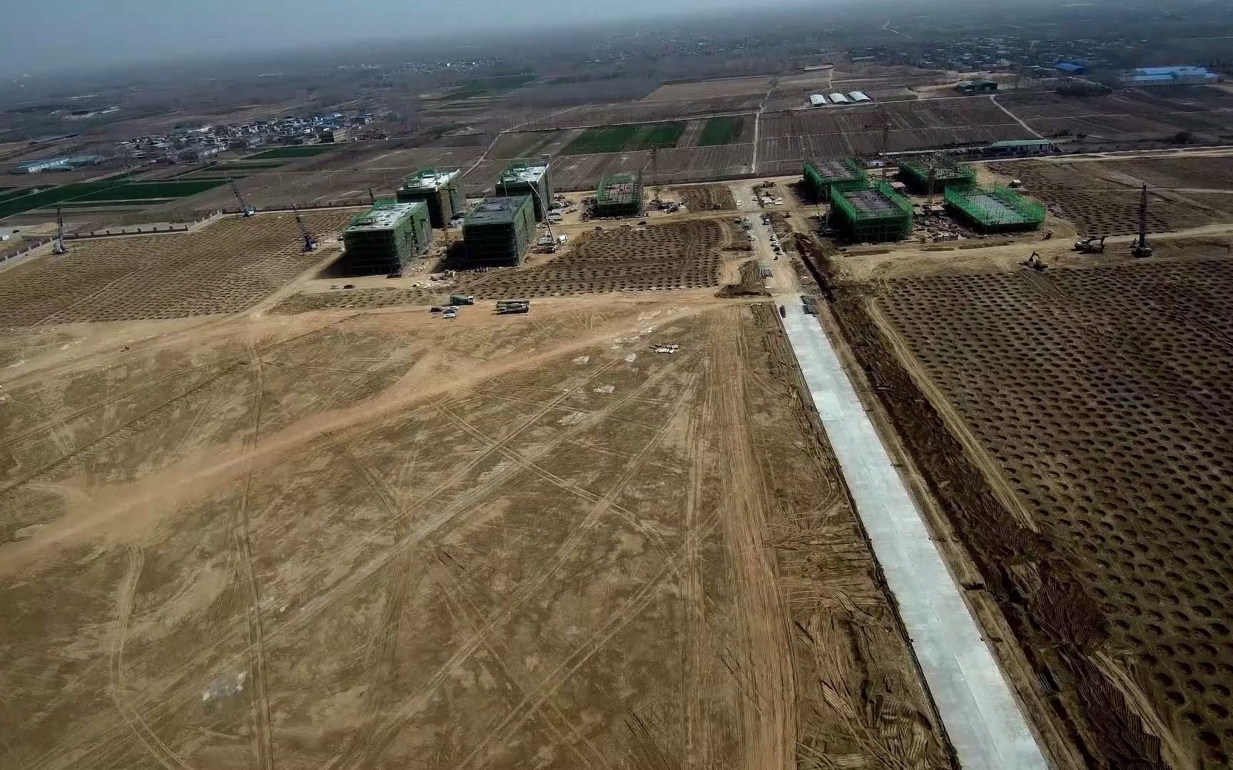 村长跑了150km来给大家揭秘郑州比亚迪工厂建设进度!