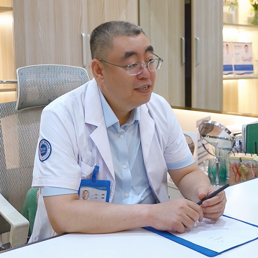 毛发医生蒋学 